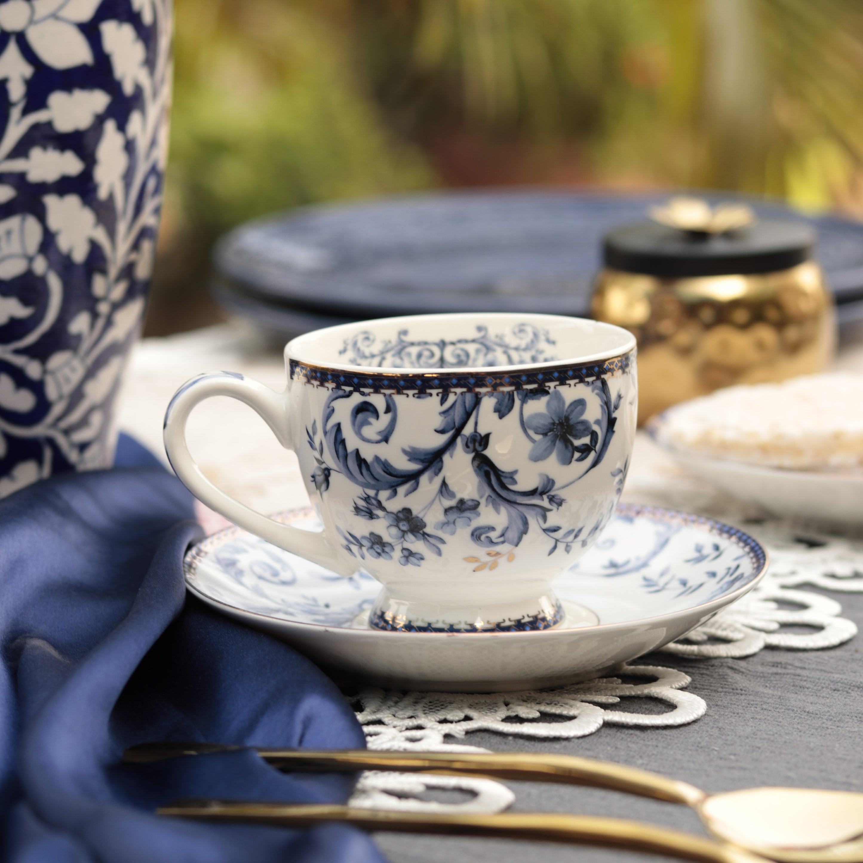 Midnight Blue Cup and Saucer Set (6 Cups and 6 Saucers) – Vigneto