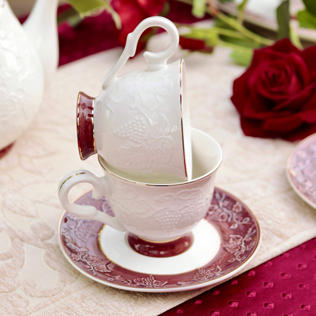 Flower Bed Cup and Saucer Set (6 Cups and 6 Saucers) – Vigneto