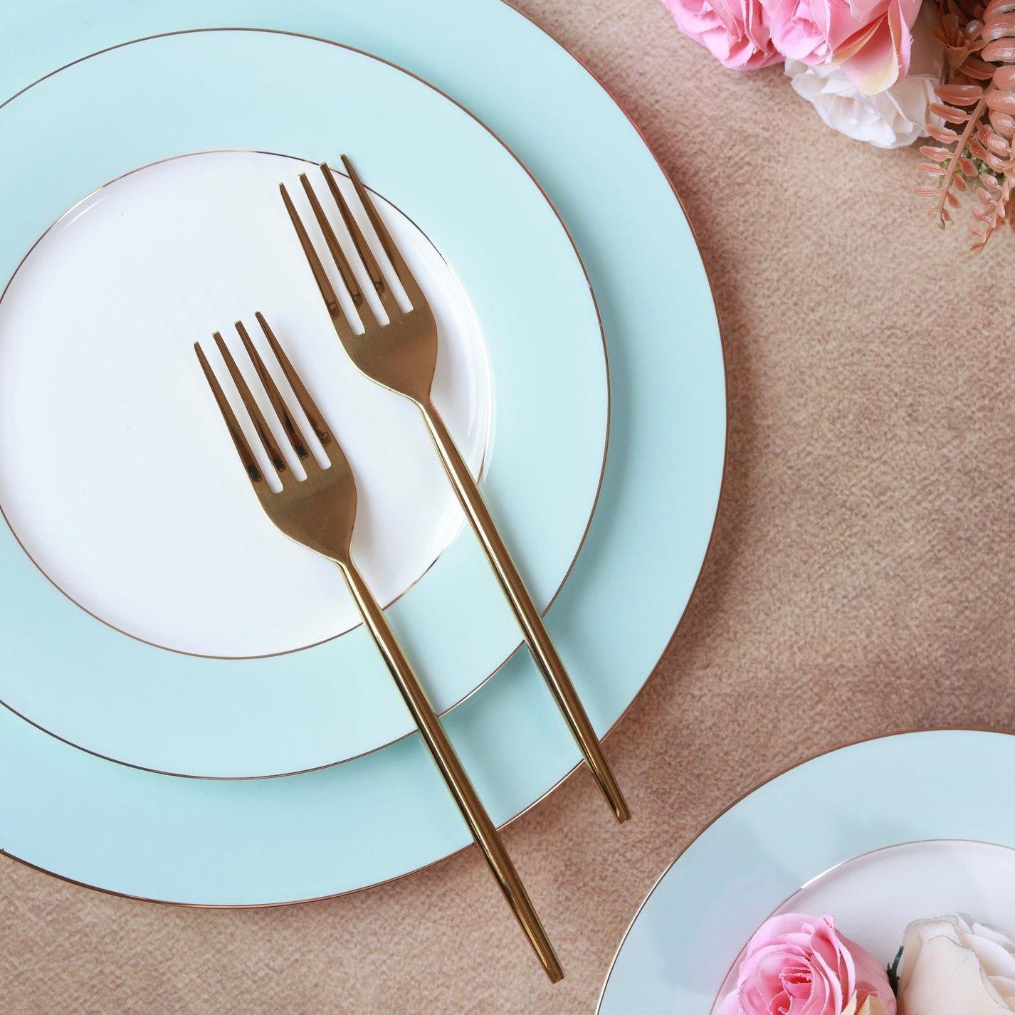 Round Table Fork (Shine Gold Finish, Set of 6) – Vigneto