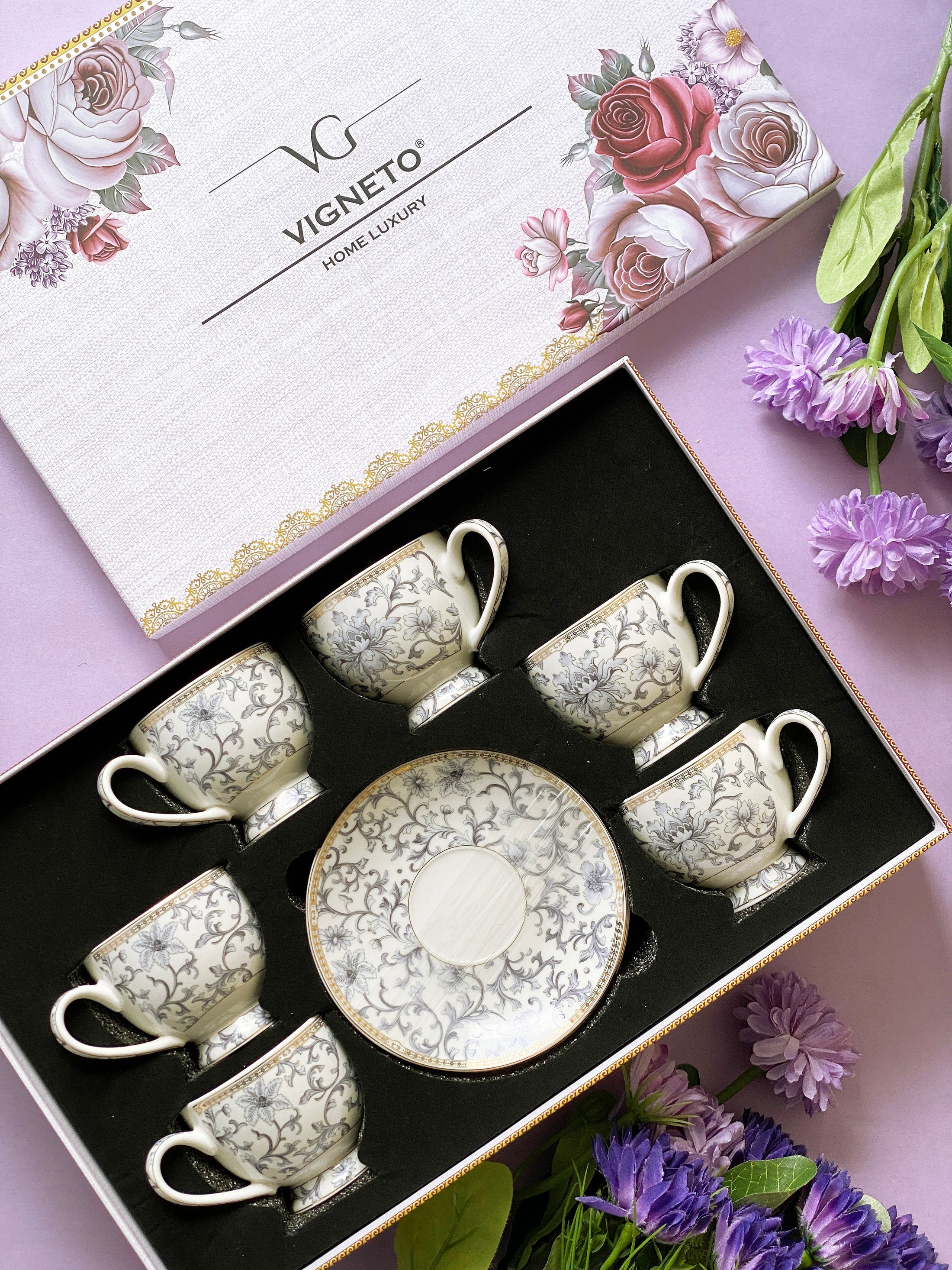 Royal Blue Cup and Saucer Set (6 Cups and 6 Saucers) – Vigneto